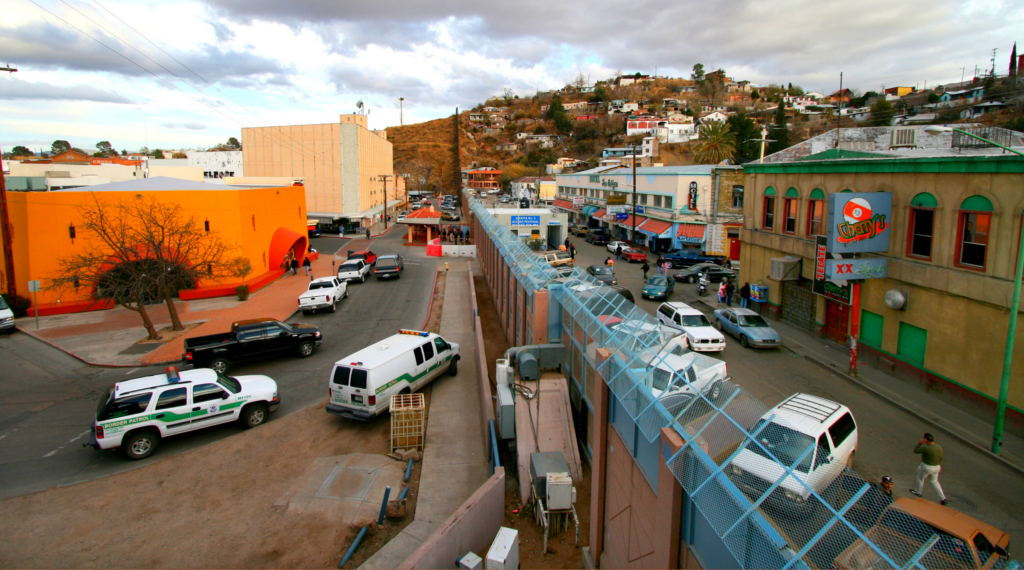 Essential Travel Restrictions Extended | THE BORDER REPORTS NOTICIAS DE ...